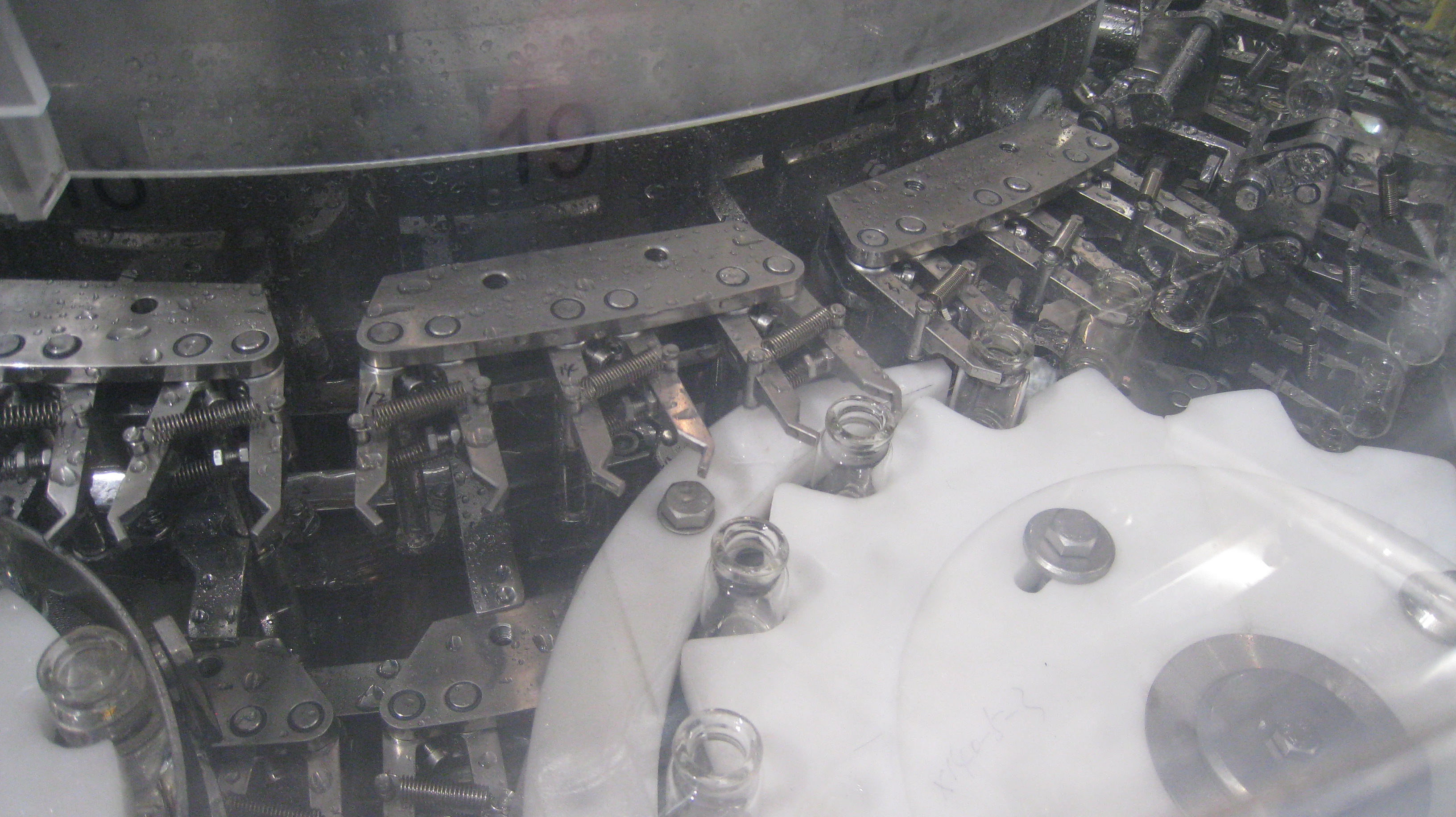 Vial Filling Line | Aseptic Liquid & Powder Filling Machine - Pharmec