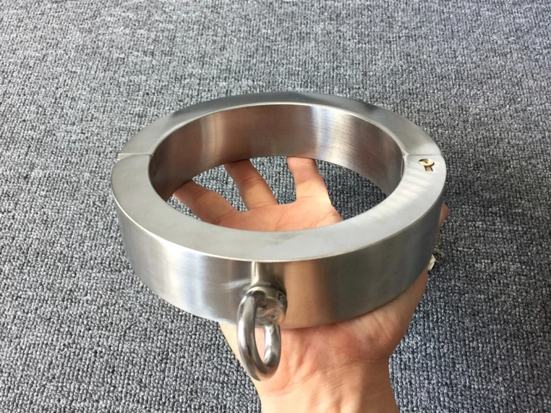 Heavy Stainless Steel Bondage Restraints Collar