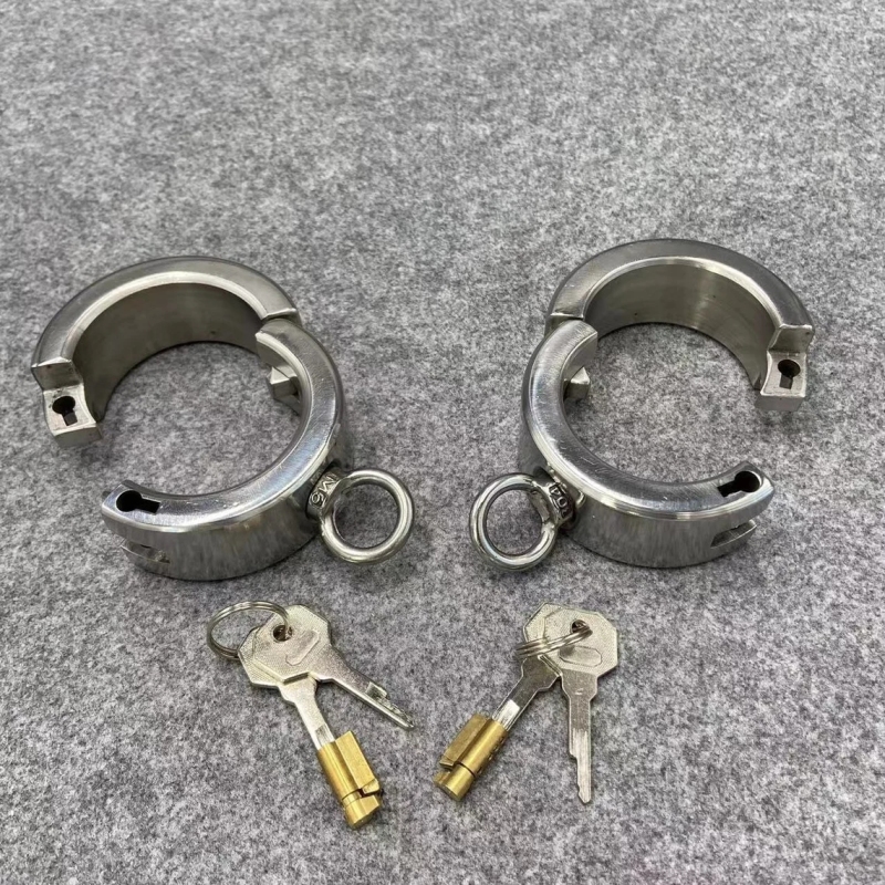 Circle style integrated lock shackles steel bondage handcuffs