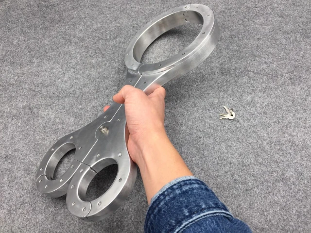 Customizable Metal Bondage Gear Restraint Set Aluminum Bondage-Fiddle ...