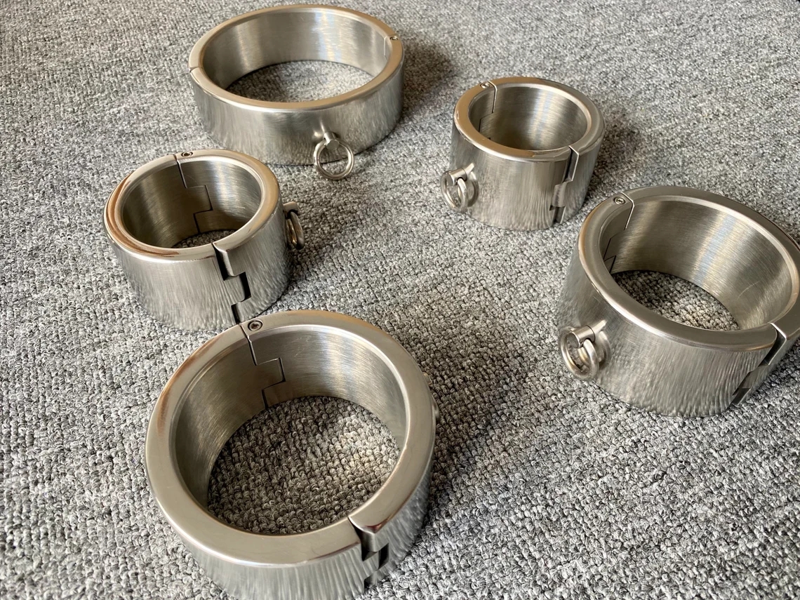 Customizable Stainless Steel Bondage Restraints Kit Heavy Gear Set ...