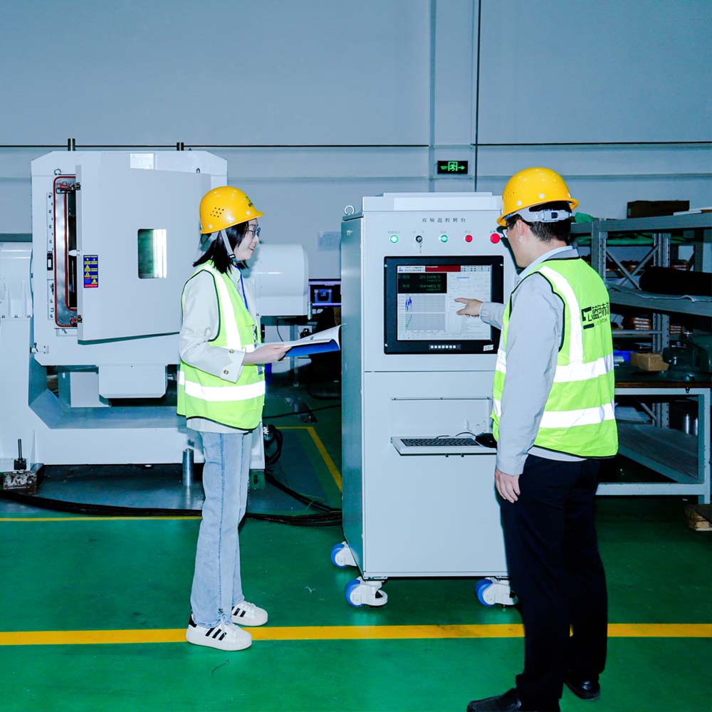 High-Precision 2-Axis Temperature Chamber Turntable - Full Temperature ...