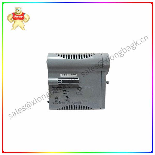 CC-PAOH01 analog output module