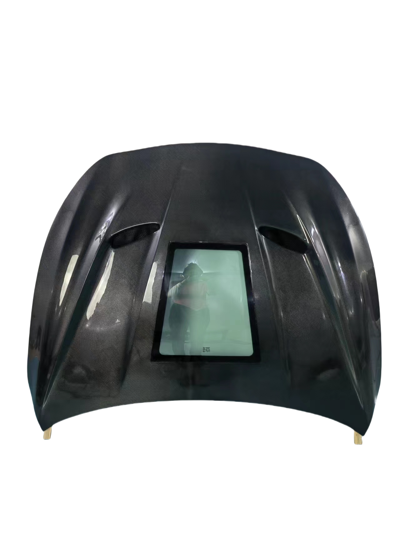 Infiniti Q60 transparent hood model A