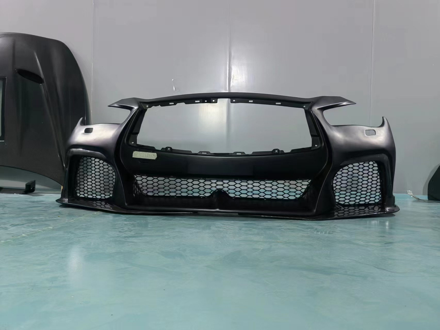 British Infiniti Q60 front bumper