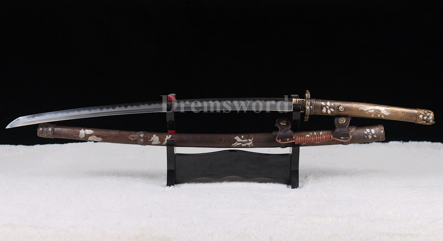 Fully handmade Japanese Tachi Sword Folded Steel Clay Tempered Full ...