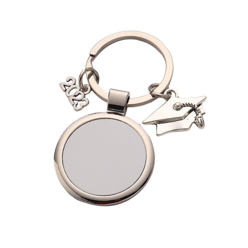 MKC37-Sublimation 2023 Grad Keychain with Graduation Hat