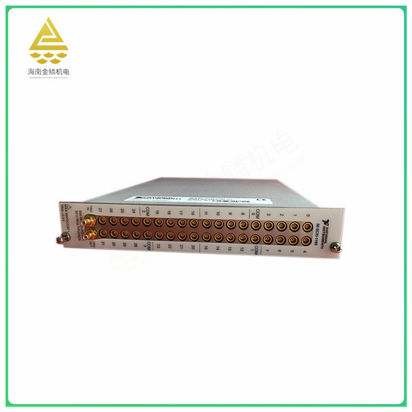 SCXI-1193 High density RF relay module