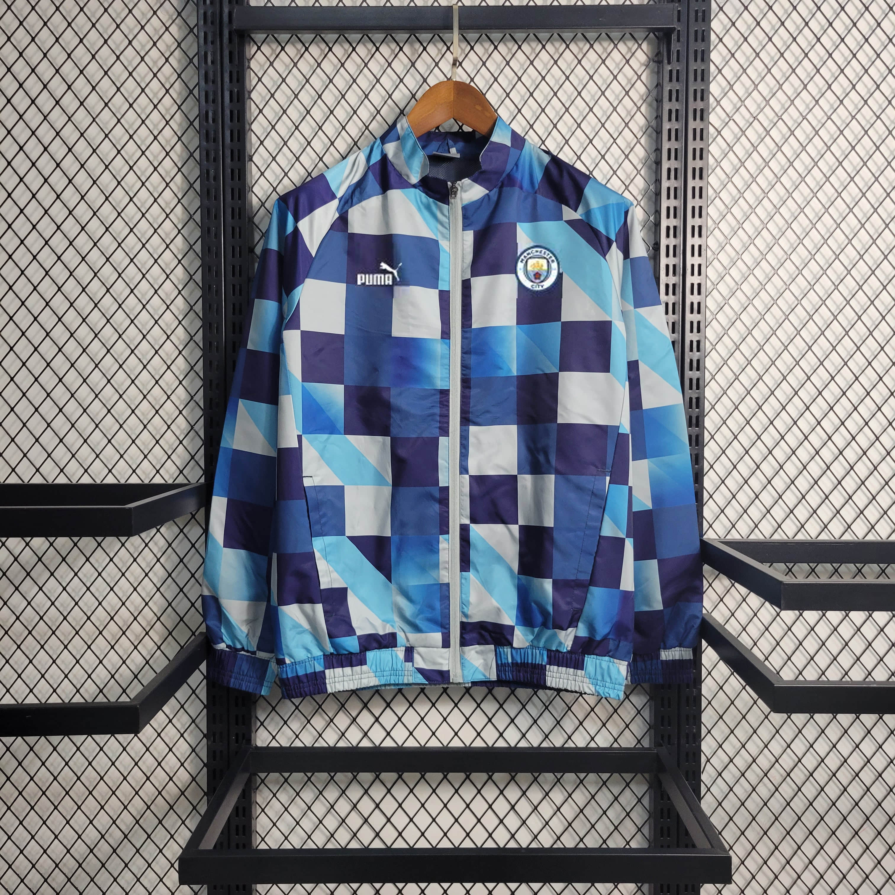 23/24 Windbreaker Manchester City