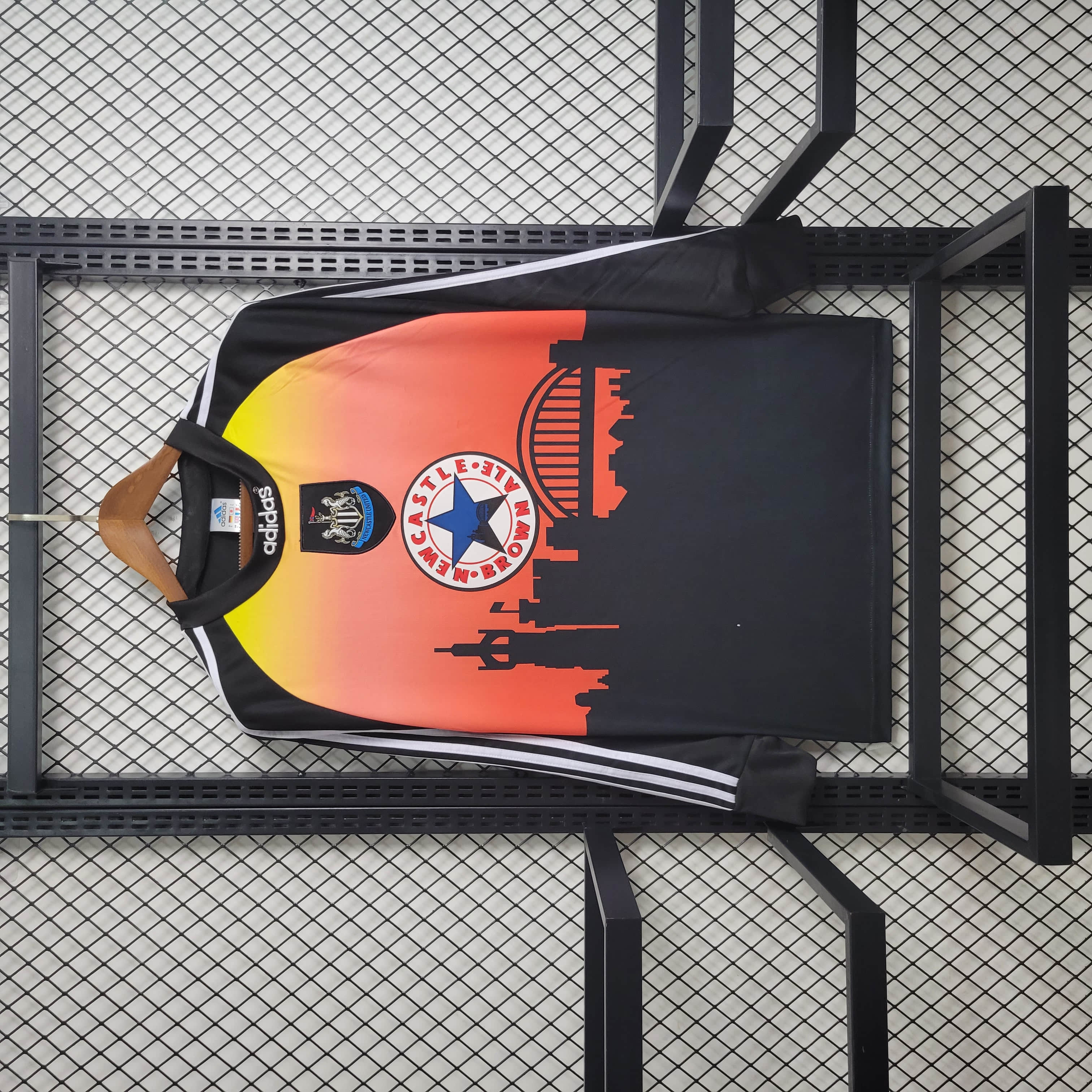 Retro 96/97 Newcastle United Long sleeve