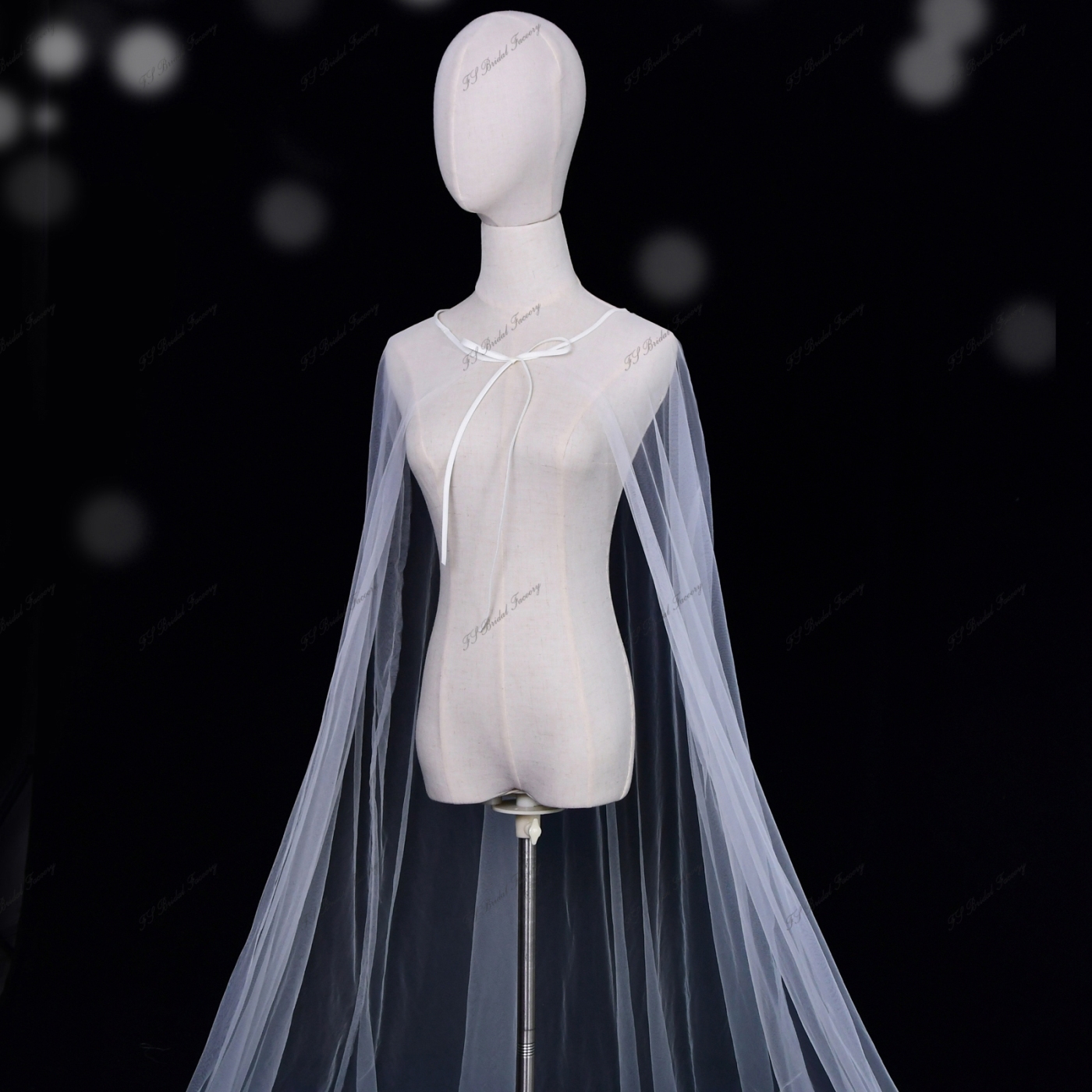 Plain Simple Tulle Bridal Capes For Wedding Gowns