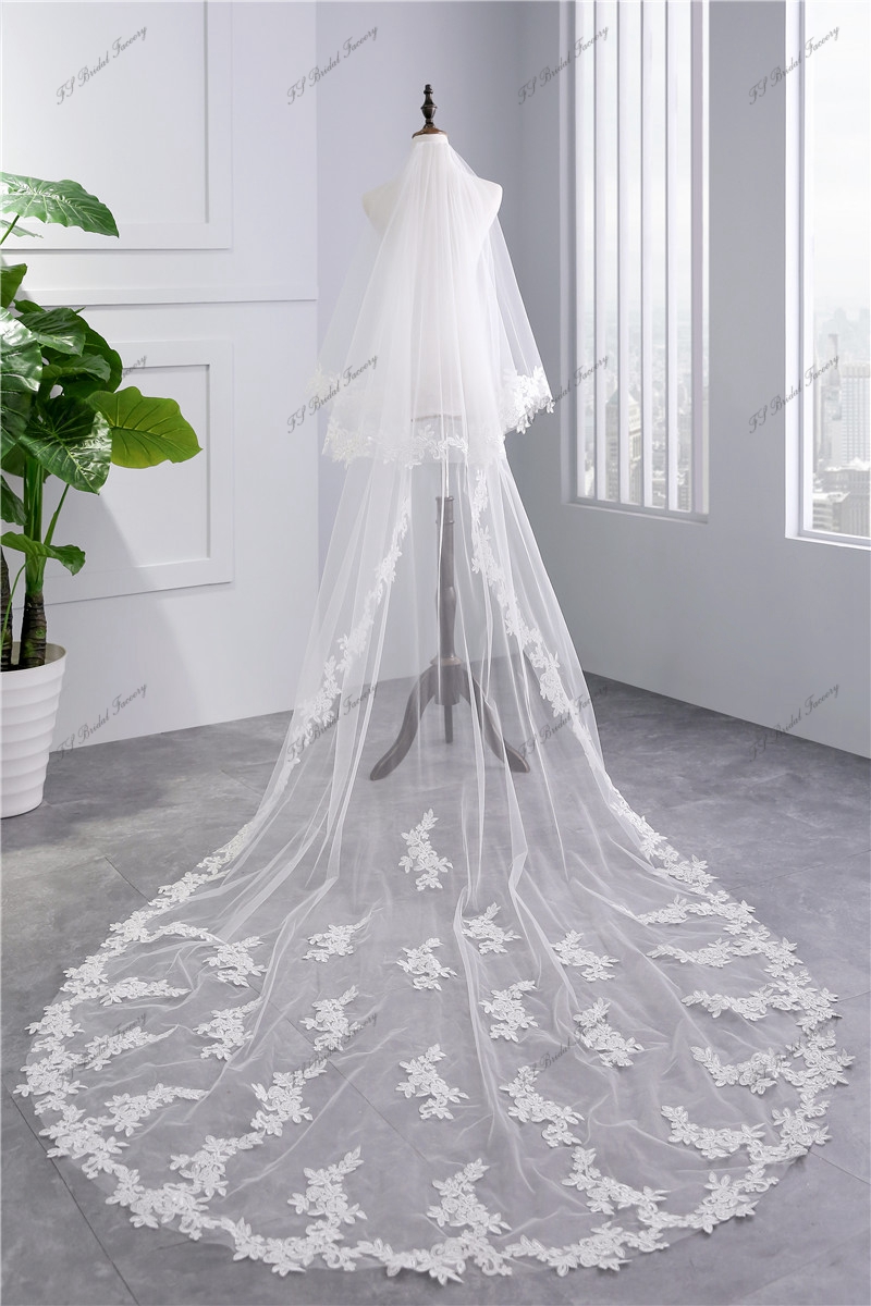 Two layers scallop Lace Veil with Delicate Floral Scatter