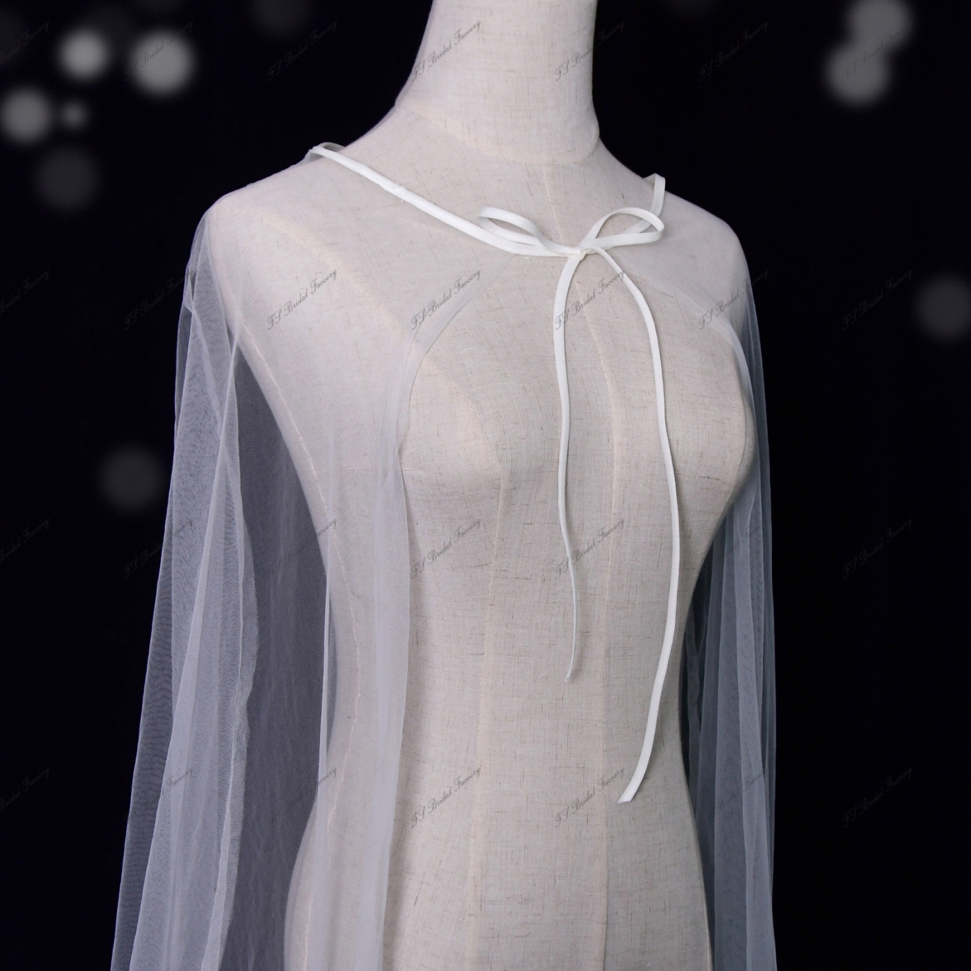 Plain Simple Tulle Bridal Capes For Wedding Gowns