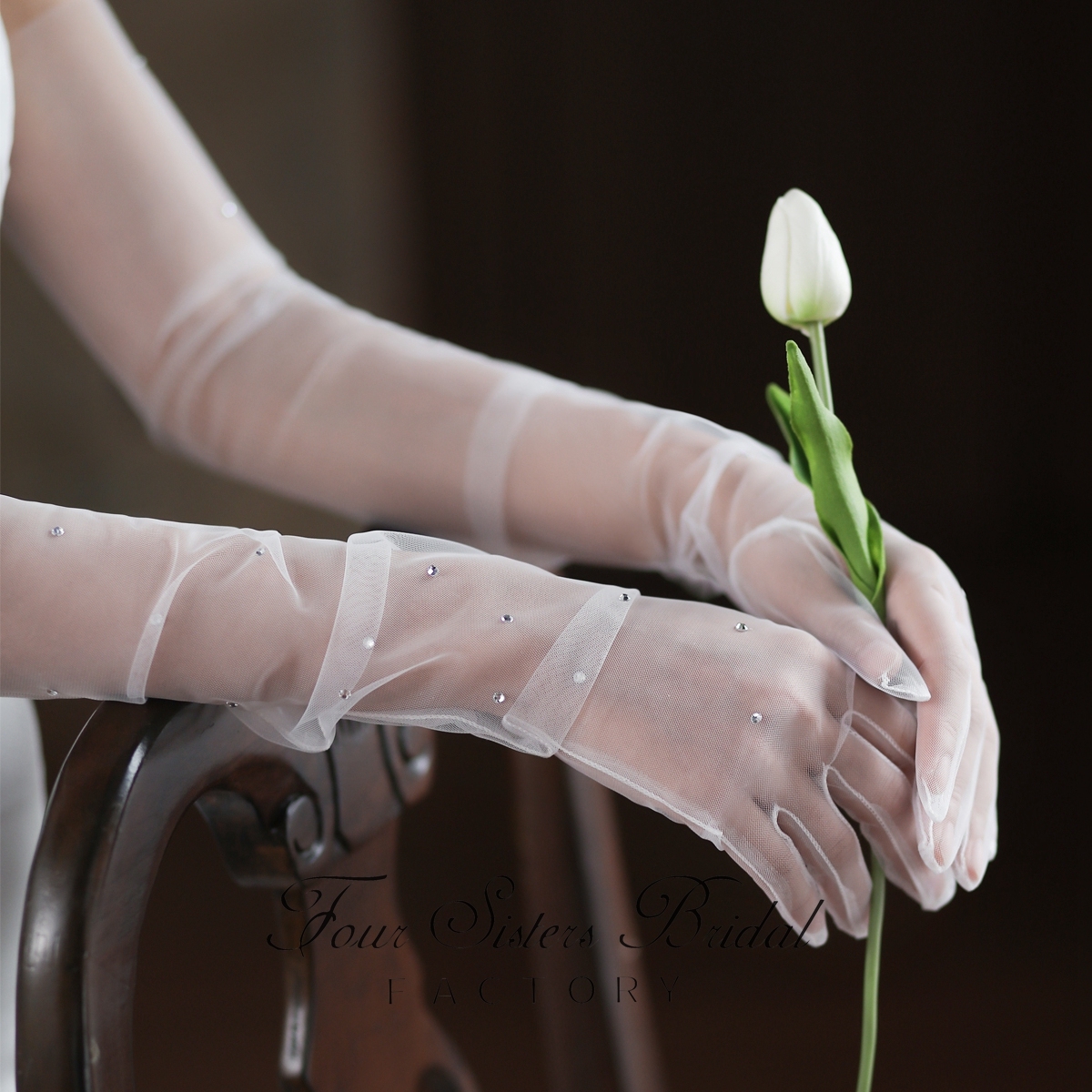 Beading Tulle Gloves