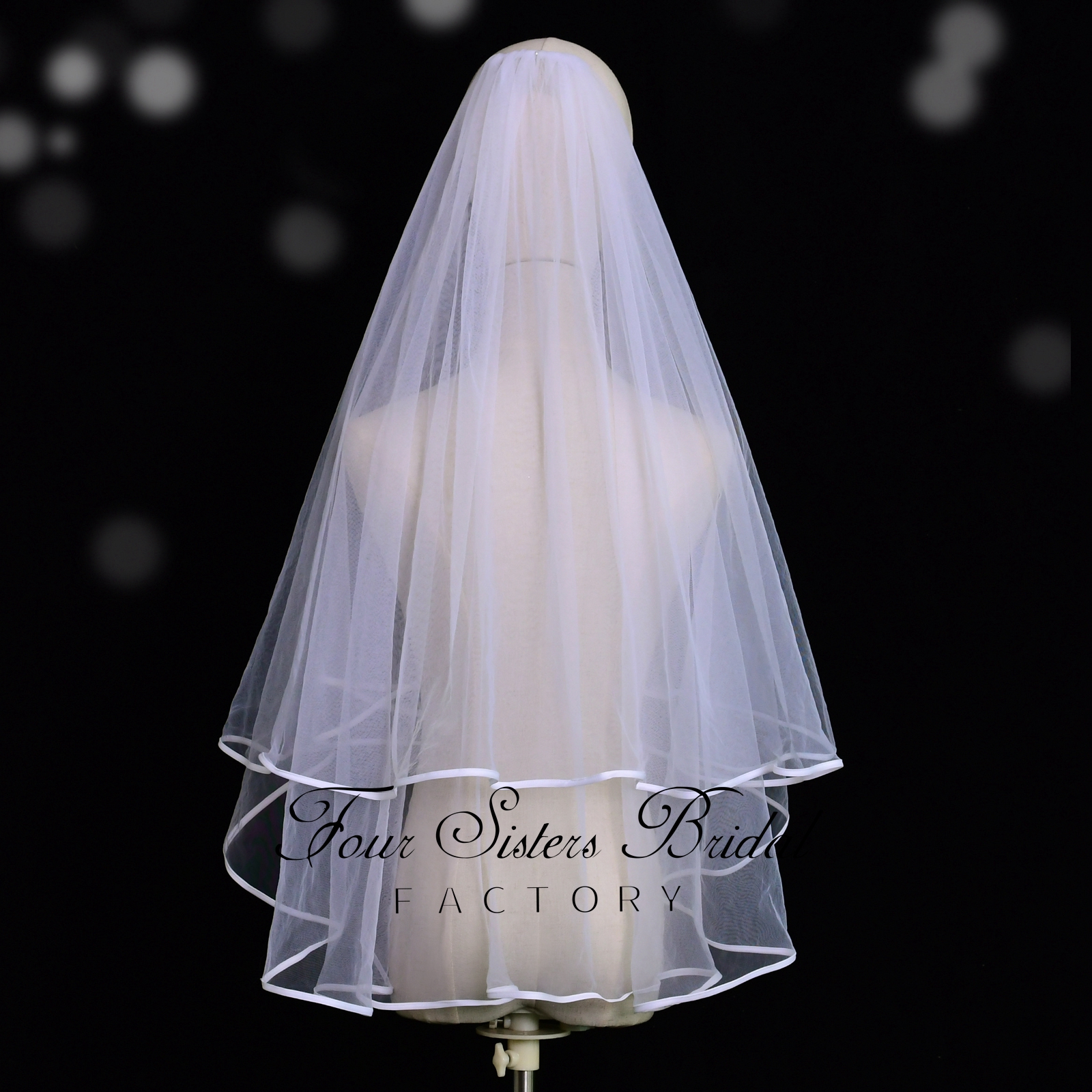 Simple Elegant Satin Edge Veils