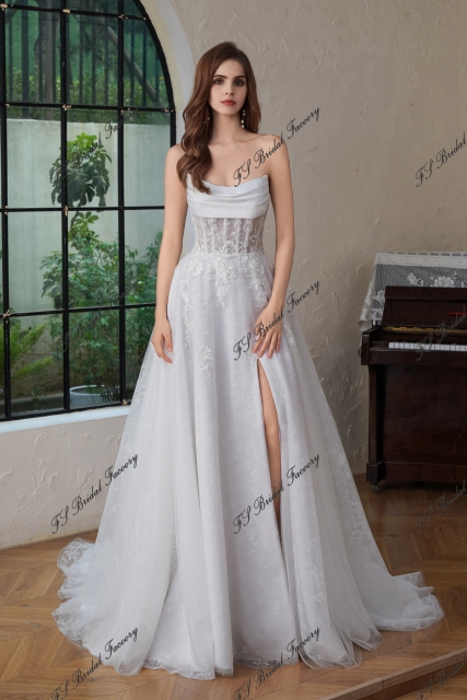 Detached Pearls Sleeve A Line Tulle Wedding Dress