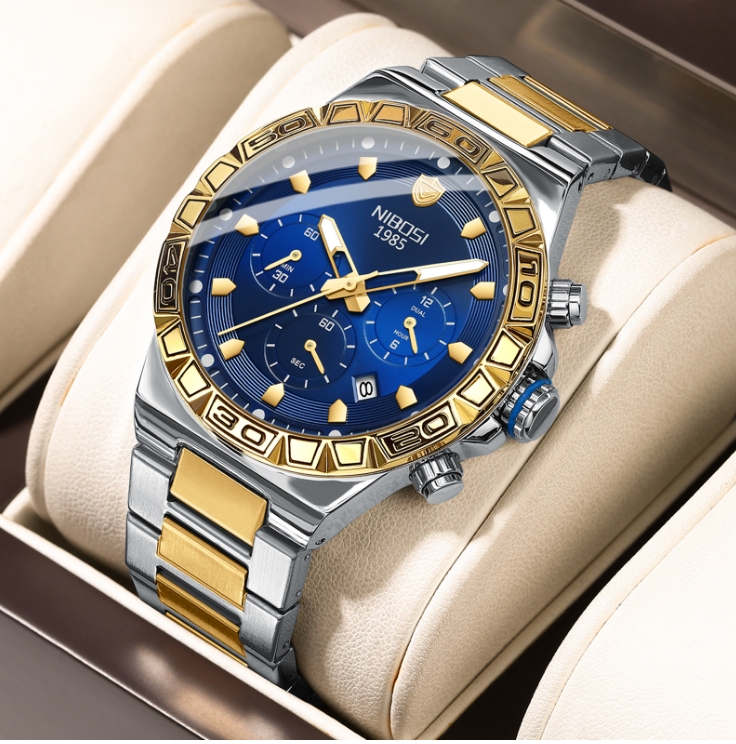 Men's glow-in-the-dark waterproof chronograph sports watch