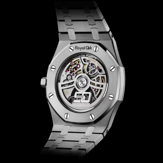 Audemars Piguet Royal Oak 26670