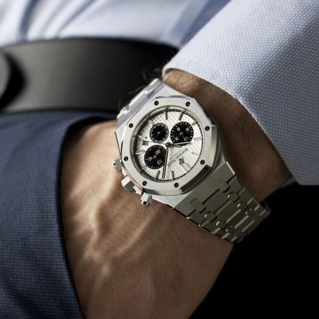 Audemars Piguet Royal Oak Chrono 26331