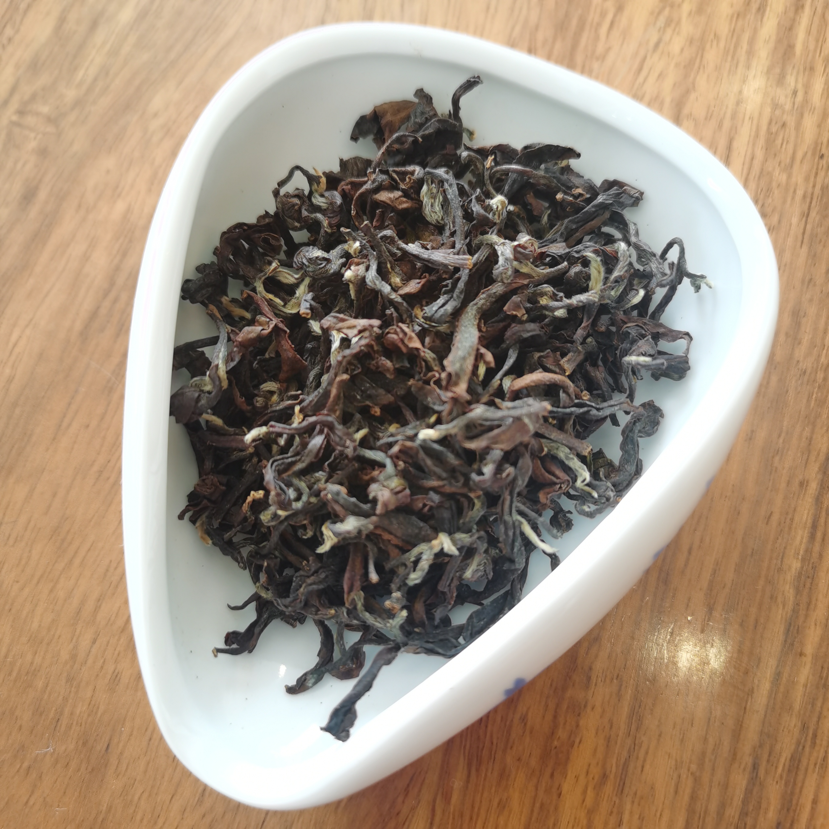 Taiwan Dong dang mei ren look tea