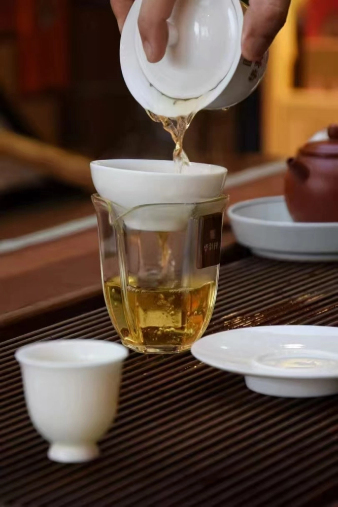 Taiwan Dong dang mei ren look tea