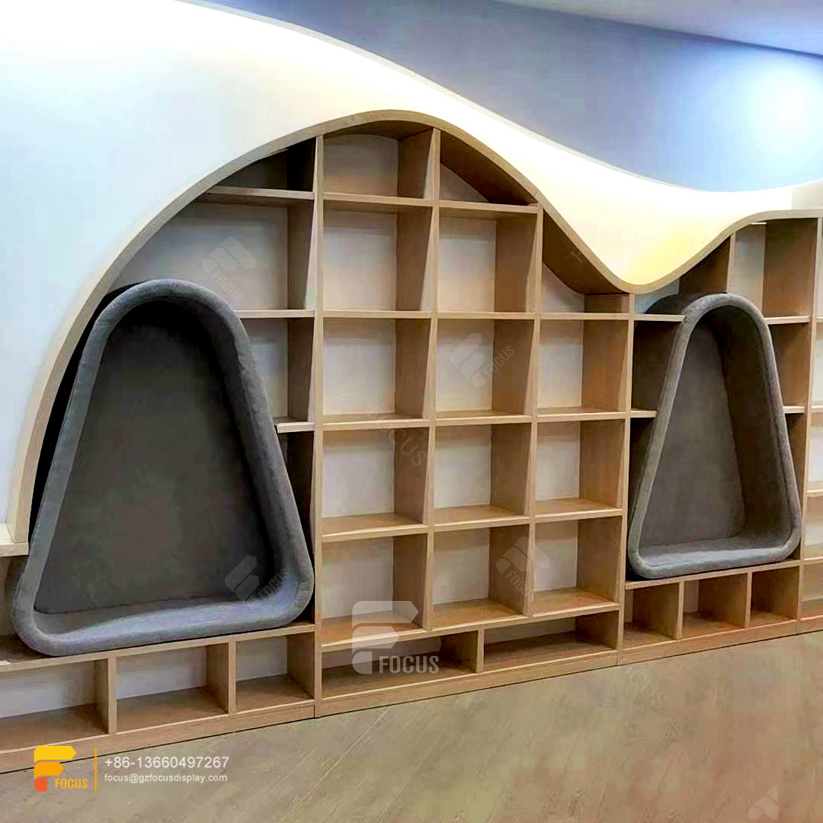 Book Display Display Ideas Bookshelf Display Ideas For Libraries