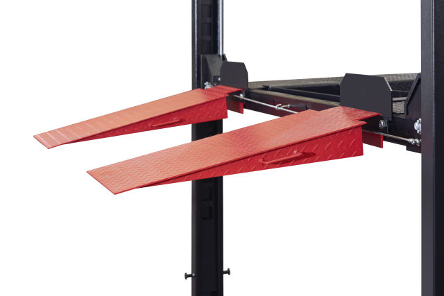 SELA Industrial 9,000 lbs Four Post Car Lift