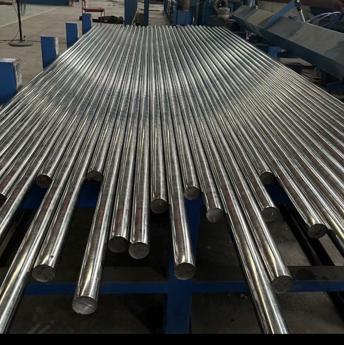 ASTM-M42 / DIN-1.3247 HIGH SPEED STEEL