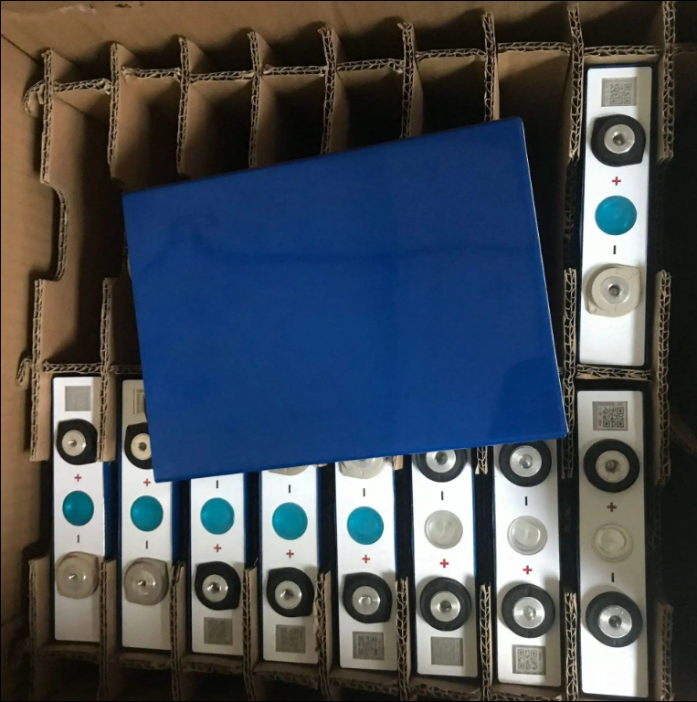 Grade A 3.2V 100Ah 150Ah 200Ah 280Ah 300Ah LiFePO4 Battery Cell Battery ...