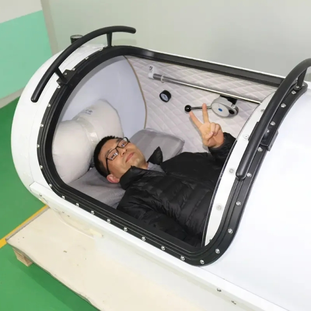 30"D 2.0 ATA Wholesale Hard Shell Hyperbaric Oxygen Chamber HBOT Hard ...