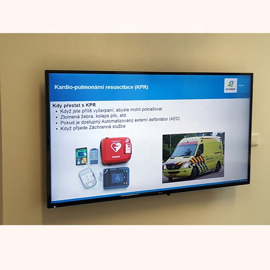 Digital Advertising Signage Display - Wall Mount Digital Board