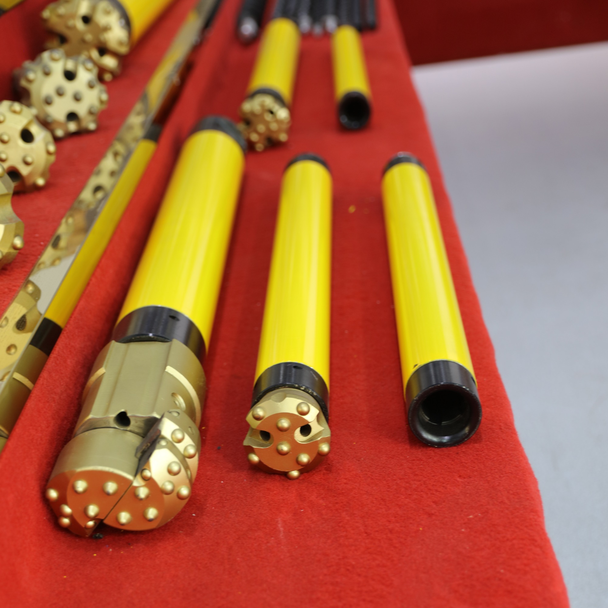 high air pressure dth hammer down the hole dth hammer and button bits ...