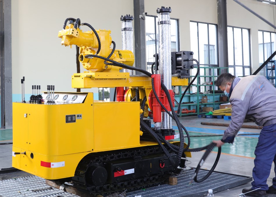 ZDY2300L crawler-type fully hydraulic tunnel drilling rig for coal mines