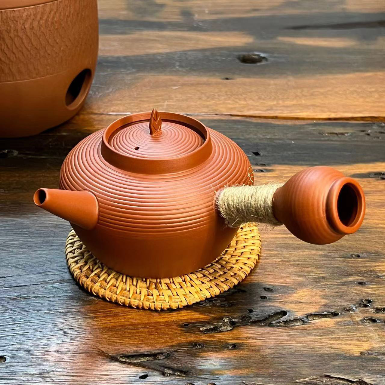 red mud sand pot boiling water with a jumping lid pot half-line round ...