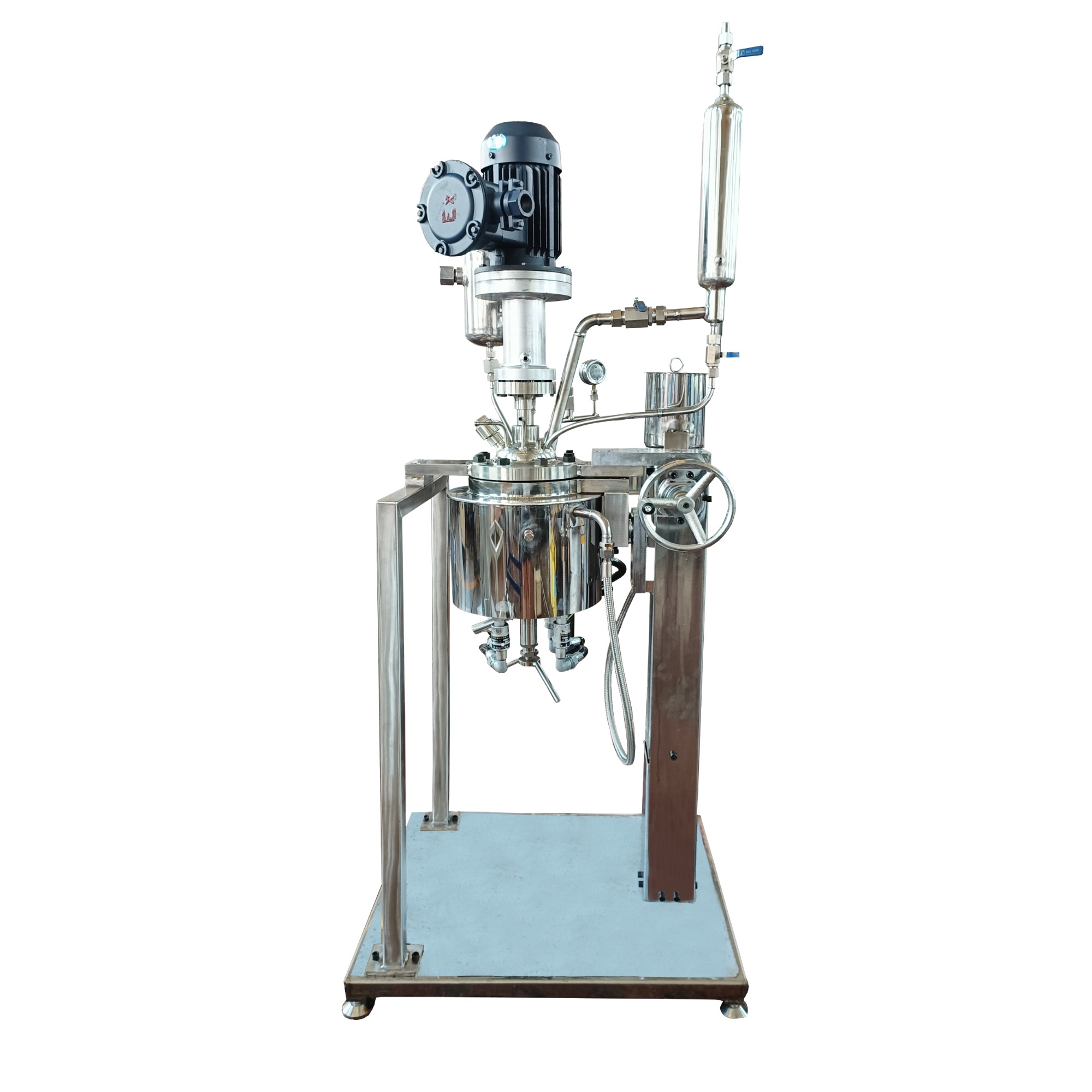 2L lab reactor with refluxing device and condenser