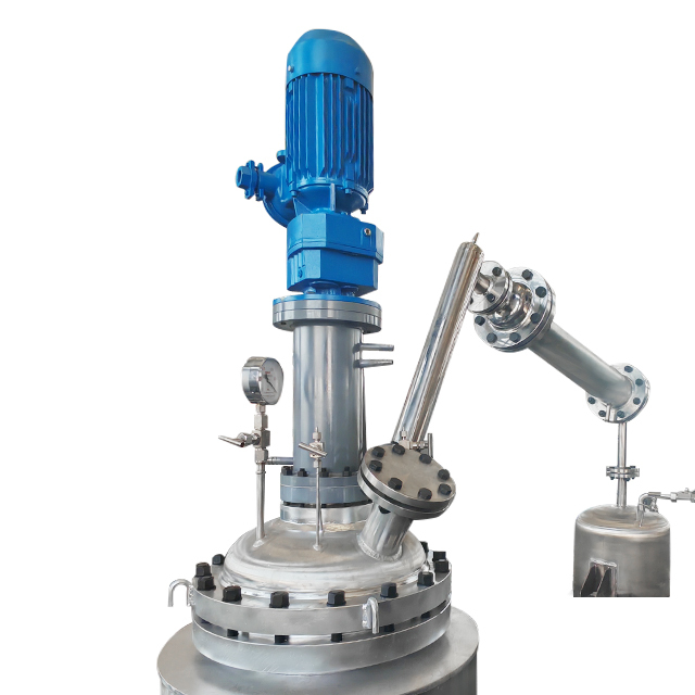 100 LTS Decompression distillation reactor system with operation ...