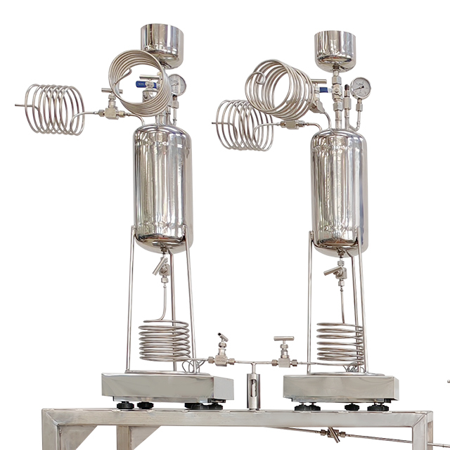 High temperature laboratory reactor system for Esterification