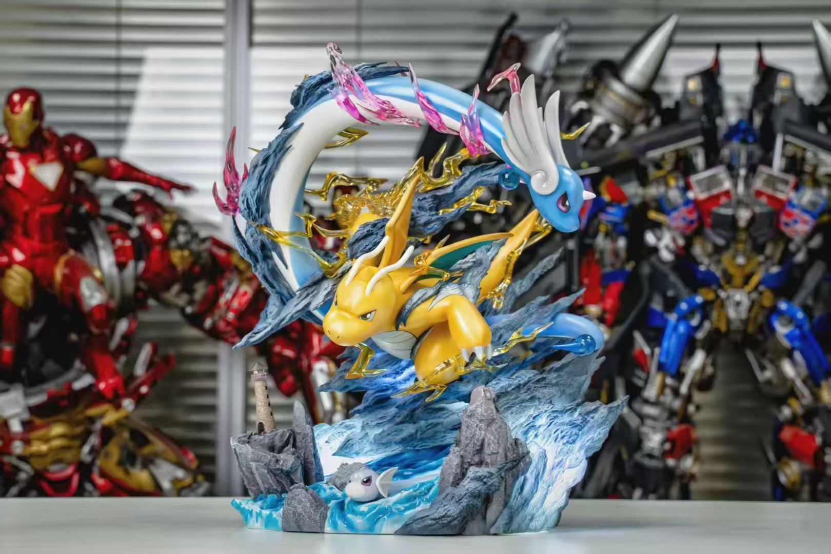 Fantasy Studio - Dragonite Evolution - Pokemon Resin Statue