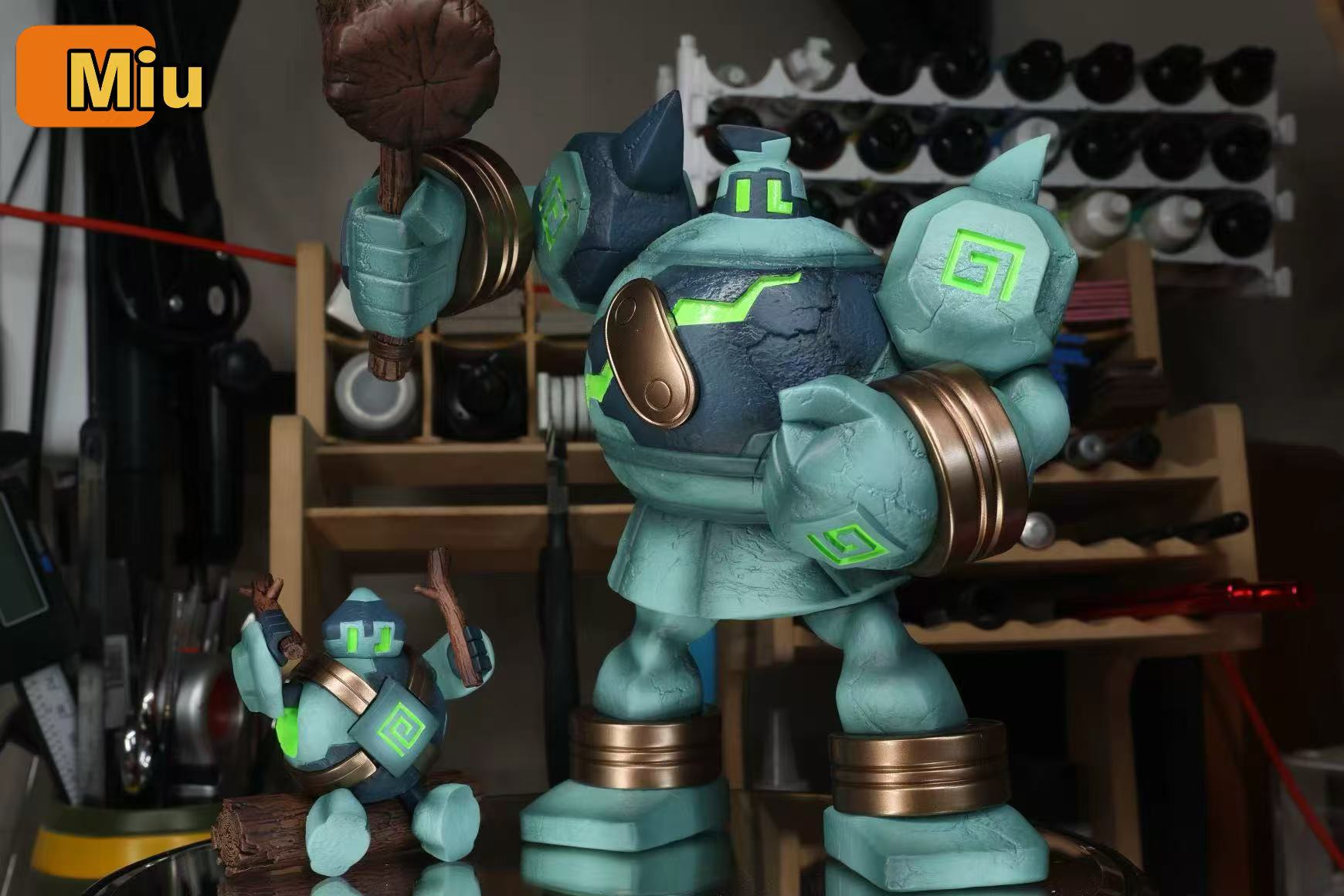Miu Studio - Golett x Golurk - Pokemon Scale World