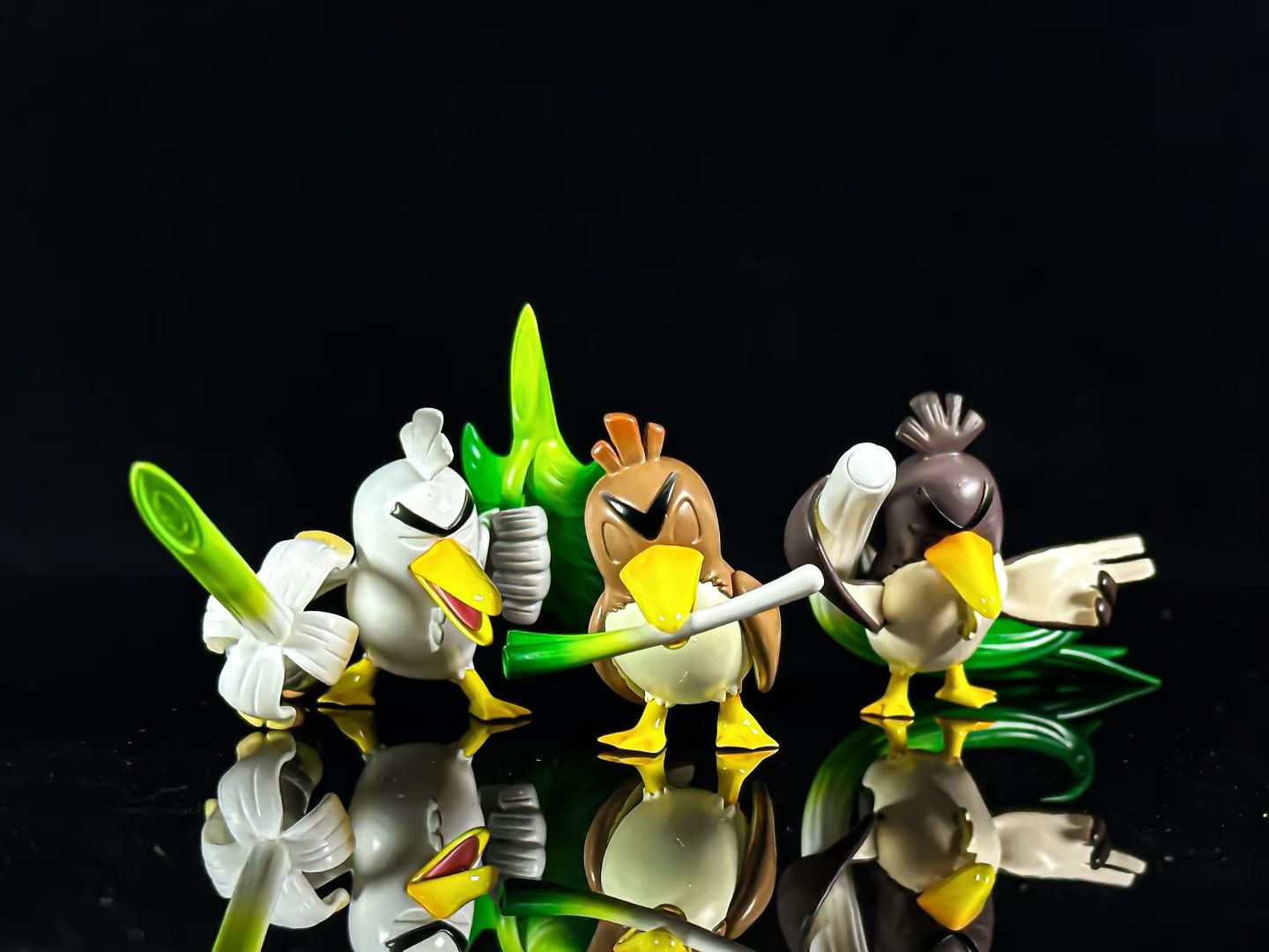 SuBa Studio - Farfetch D x Sirfetch D - Pokemon Scale World