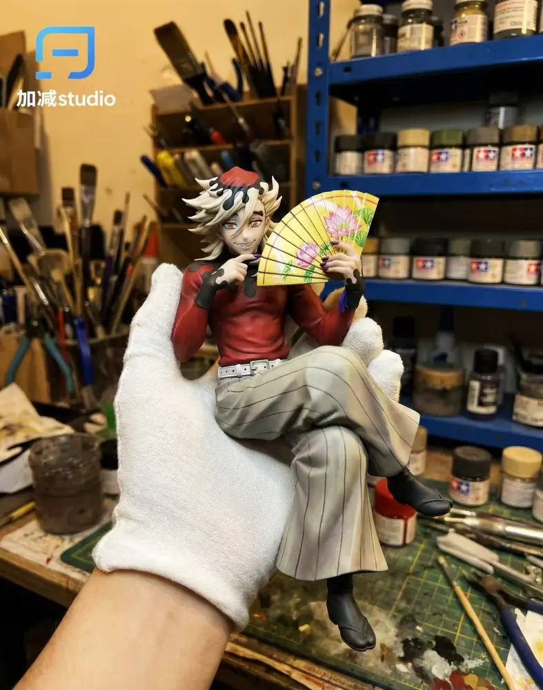 +- Studio - Doma - Kimetsu No Yaiba Resin Statue