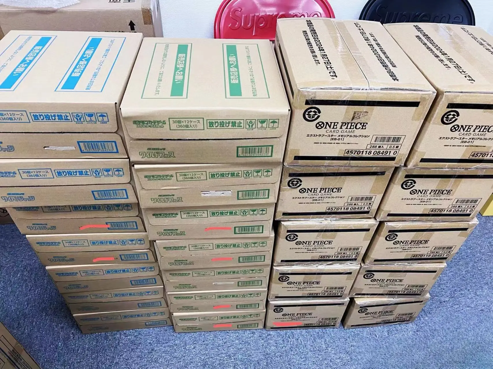 PTCG T-Chinese Pikachu 25th Anniversary Collection Golden Box