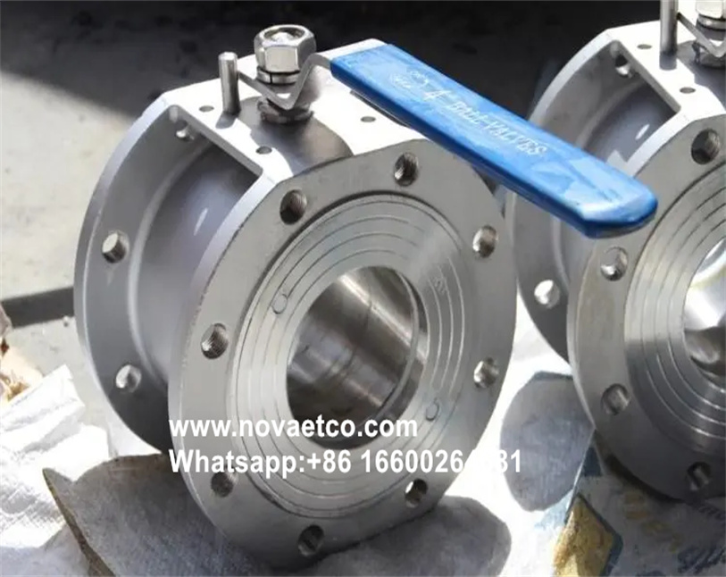 Sanitary clamp through ball valve