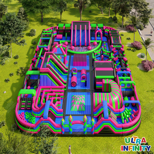 Sports Theme Park Inflatable Big Playground Bounce House With Obstacle