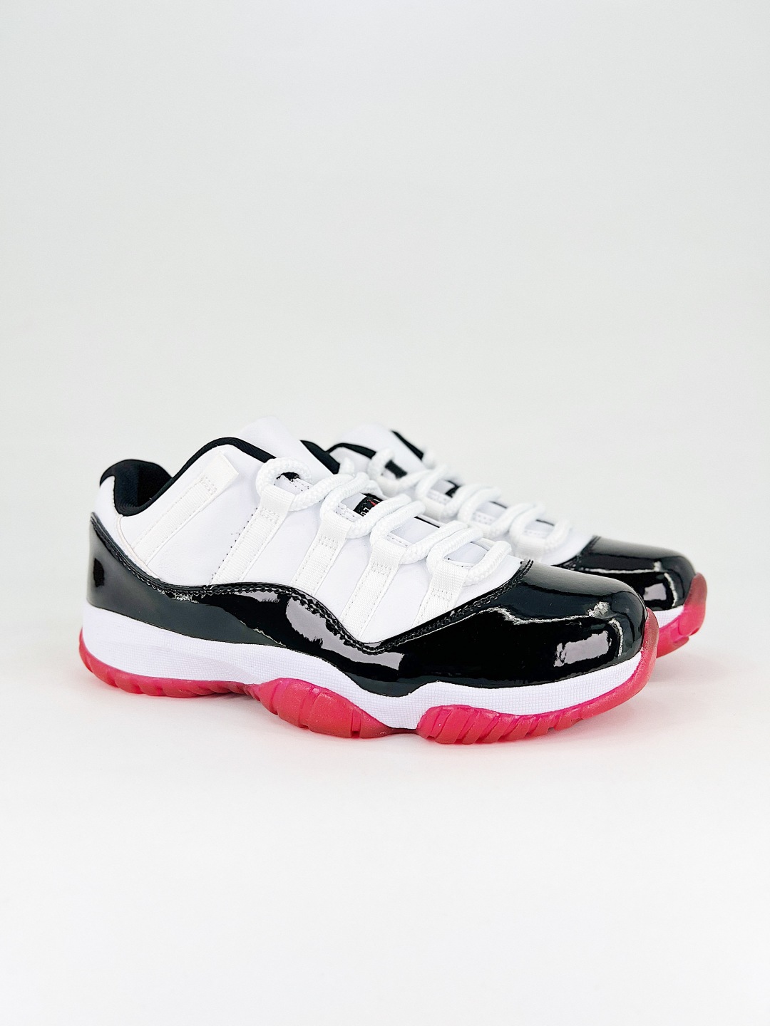 size 36-46 Air Jordan AJ11 Low Original version New goods no oxidation ...