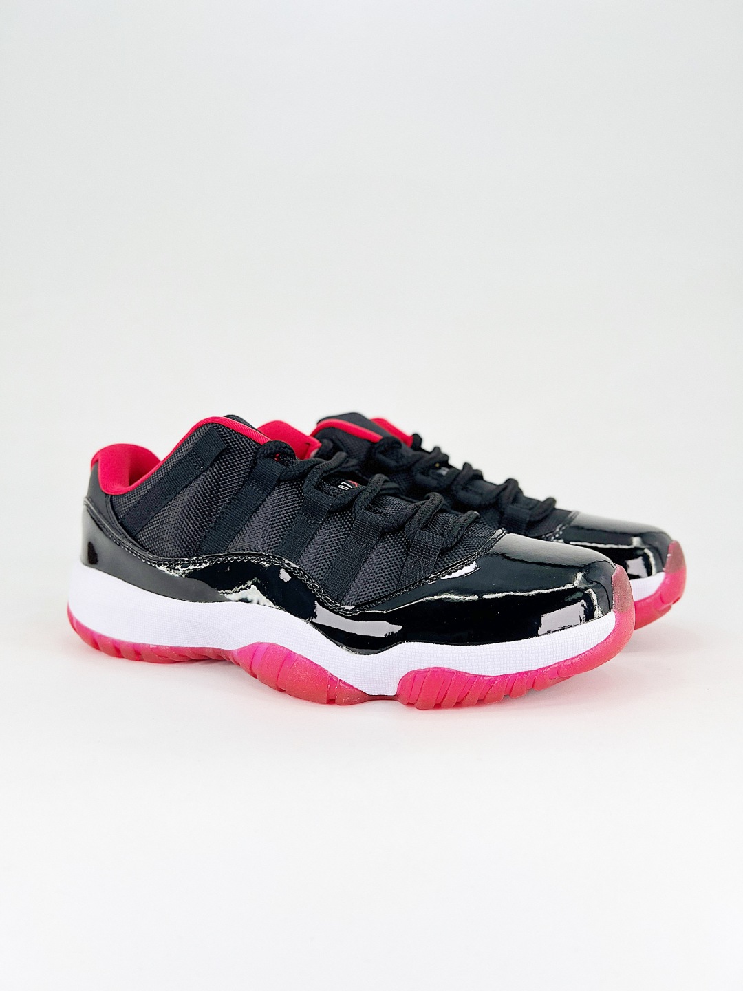 size 36-46 Air Jordan AJ11 Low Original version New goods no oxidation ...