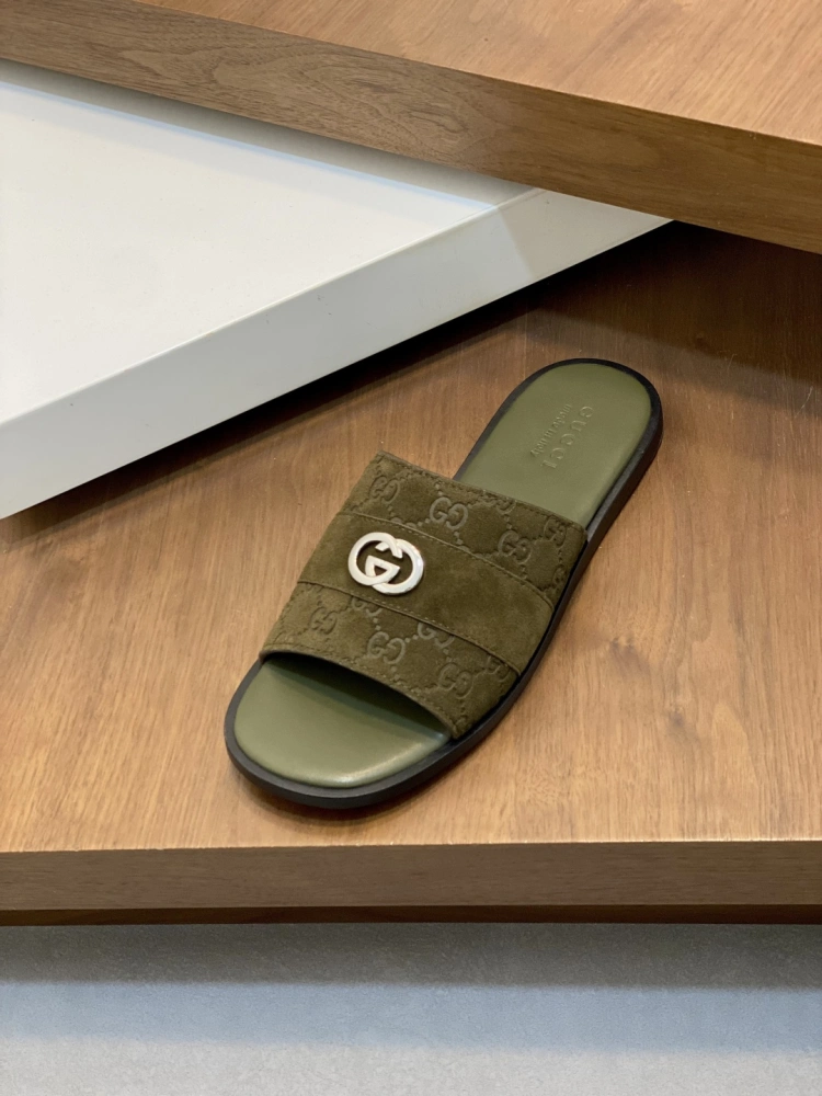 Men's interlocking double G slippers