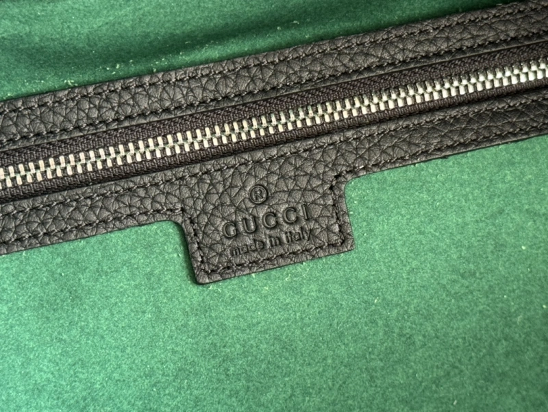 Grain texture double G design zipper bag