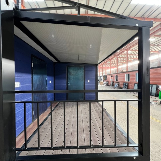 20ft Expandable House Blue Wall Panel Entrance Porch On The Wing