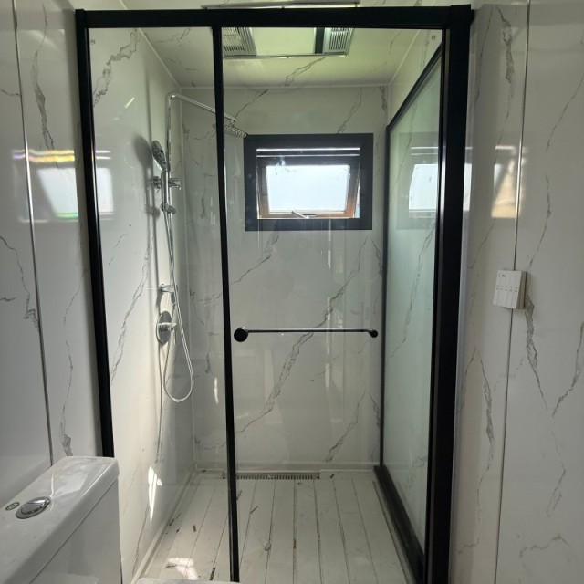 Modular Flat-Top Folding Home Featuring One-Side Outdoor Terrace